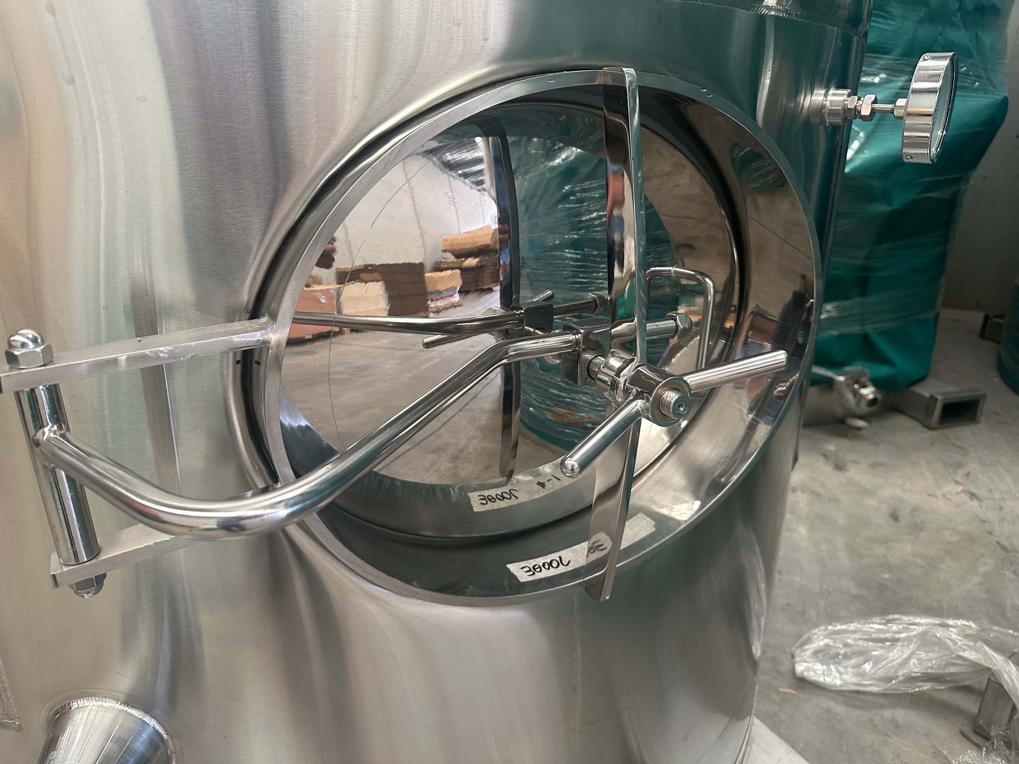 Wine & Beverage Tanks For Sale